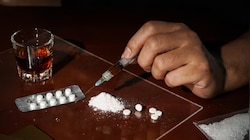 Pulwama drug peddler arrest Hindi News: Pulwama drug peddler arrest की ...